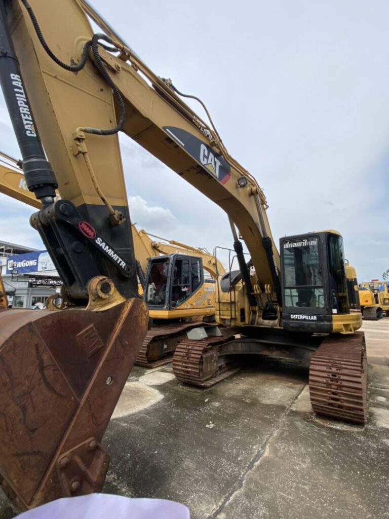 321BLCR sn.9CZ00301 - บริษัท ยนต์ตระการเครื่องจักรกล จำกัด